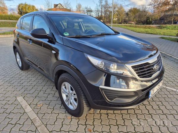 Черный Киа Sportage 2013 в Салдус, объемом двигателя 1.60 л и пробегом 228 тыс. км за 8350 €, фото 7 на AUTOMOTO.COM.LV