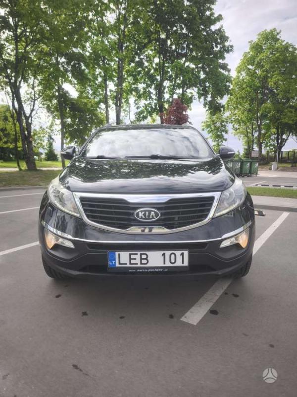 Черный Киа Sportage 2013 в Каунас, объемом двигателя 2.00 л и пробегом 229 тыс. км за 6799 €, фото 2 на AUTOMOTO.COM.LV