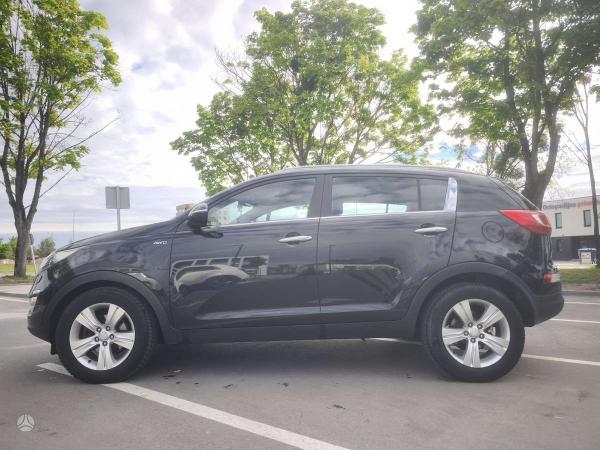 Melns Kia Sportage 2013 Kauņa, ar dzinēja tilpumu 2.00 L un nobraukumu 229 tūkst. km par 6799 €, foto 4 vietnē AUTOMOTO.COM.LV