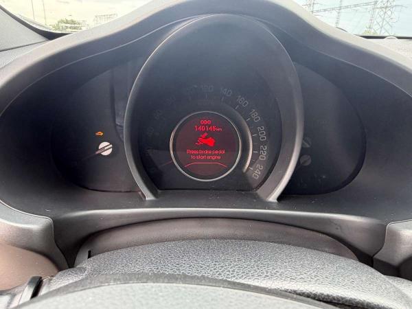 Black Kia Sportage 2013 in Marijampole, with an engine capacity of 2.00 L and mileage of 140 thousand km for 7900 €, photo 10 on AUTOMOTO.COM.LV