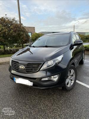 Black Kia Sportage 2013 in Vilnius, with an engine capacity of 2.00 L and mileage of 262 thousand km for 5950 €, photo  on AUTOMOTO.COM.LV