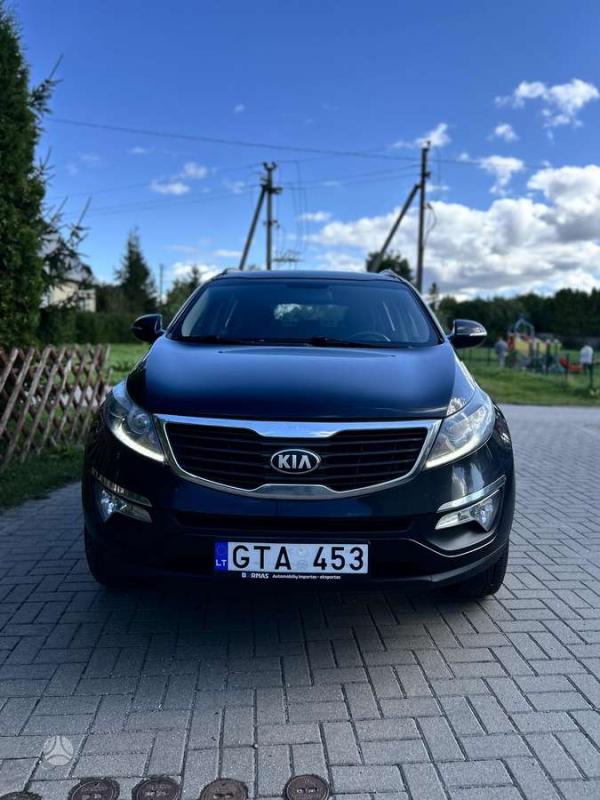 Melns Kia Sportage 2013 Kauņa, ar dzinēja tilpumu 2.00 L un nobraukumu 200 tūkst. km par 6000 €, foto 4 vietnē AUTOMOTO.COM.LV