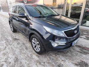 Black Kia Sportage 2014 in Riga, with an engine capacity of 2.00 L and mileage of 203 thousand km for 7500 €, photo  on AUTOMOTO.COM.LV