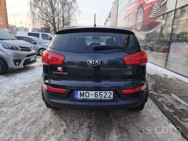 Melns Kia Sportage 2014 Rīga, ar dzinēja tilpumu 2.00 L un nobraukumu 203 tūkst. km par 7500 €, foto 6 vietnē AUTOMOTO.COM.LV