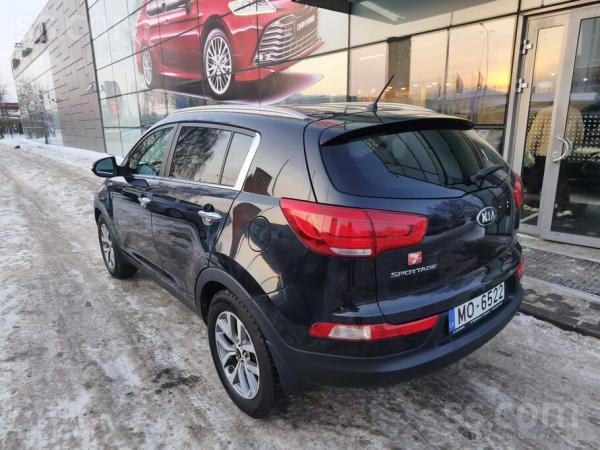 Melns Kia Sportage 2014 Rīga, ar dzinēja tilpumu 2.00 L un nobraukumu 203 tūkst. km par 7500 €, foto 7 vietnē AUTOMOTO.COM.LV