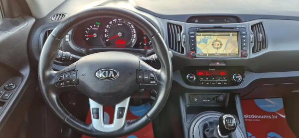 Черный Киа Sportage 2014 в Даугавпилс, объемом двигателя 1.70 л и пробегом 217 тыс. км за 8750 €, фото 10 на AUTOMOTO.COM.LV