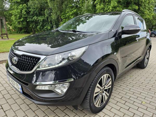 Black Kia Sportage 2014 in Taurage, with an engine capacity of 1.69 L and mileage of 248 thousand km for 7600 €, photo 2 on AUTOMOTO.COM.LV