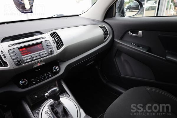 Черный Киа Sportage 2014 в Рига, объемом двигателя 2.00 л и пробегом 0 тыс. км за 6495 €, фото 7 на AUTOMOTO.COM.LV