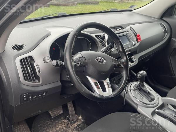 Melns Kia Sportage 2014 Rīga, ar dzinēja tilpumu 2.00 L un nobraukumu 215 tūkst. km par 7800 €, foto 7 vietnē AUTOMOTO.COM.LV
