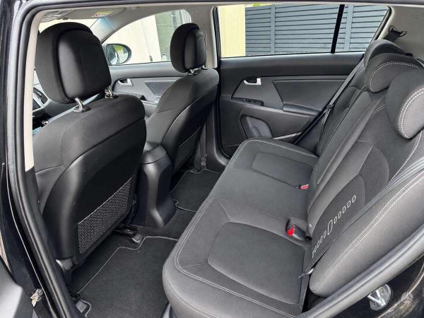 Melns Kia Sportage 2014 Viļņa, ar dzinēja tilpumu 2.00 L un nobraukumu 134 tūkst. km par 8800 €, foto 9 vietnē AUTOMOTO.COM.LV