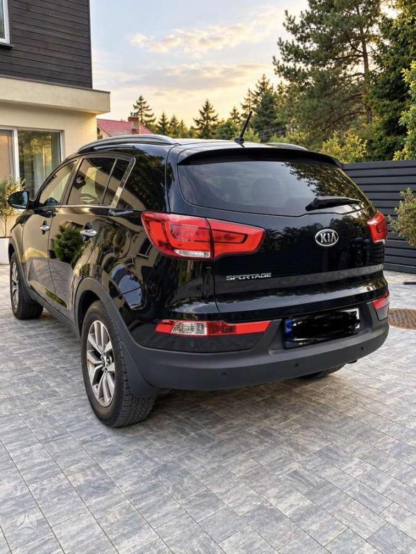 Черный Киа Sportage 2014 в Вильнюс, объемом двигателя 2.00 л и пробегом 134 тыс. км за 8500 €, фото 4 на AUTOMOTO.COM.LV