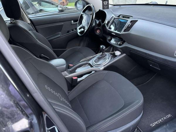 Черный Киа Sportage 2014 в Вильнюс, объемом двигателя 2.00 л и пробегом 134 тыс. км за 8500 €, фото 7 на AUTOMOTO.COM.LV