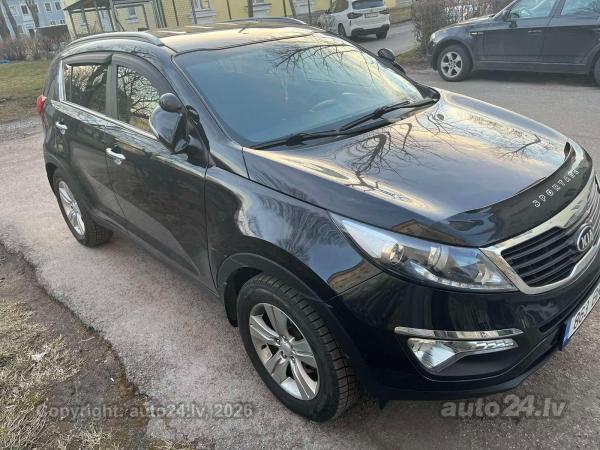 Черный Киа Sportage 2014 в Таллин, объемом двигателя 1.59 л и пробегом 0 тыс. км за 6500 €, фото 3 на AUTOMOTO.COM.LV