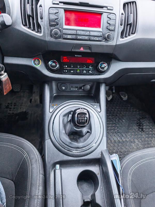 Черный Киа Sportage 2014 в Таллин, объемом двигателя 1.59 л и пробегом 0 тыс. км за 6500 €, фото 7 на AUTOMOTO.COM.LV