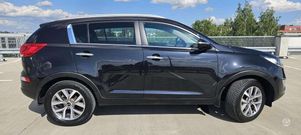 Melns Kia Sportage 2015 Viļņa, ar dzinēja tilpumu 2.00 L un nobraukumu 110 tūkst. km par 10900 €, foto 3 vietnē AUTOMOTO.COM.LV