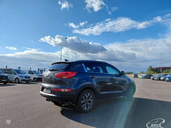Melns Kia Sportage 2015 Viļņa, ar dzinēja tilpumu 2.00 L un nobraukumu 195 tūkst. km par 8900 €, foto 5 vietnē AUTOMOTO.COM.LV