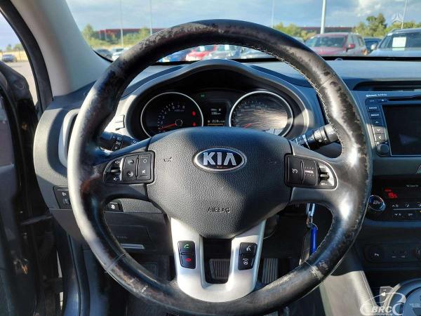 Melns Kia Sportage 2015 Viļņa, ar dzinēja tilpumu 2.00 L un nobraukumu 195 tūkst. km par 8900 €, foto 10 vietnē AUTOMOTO.COM.LV