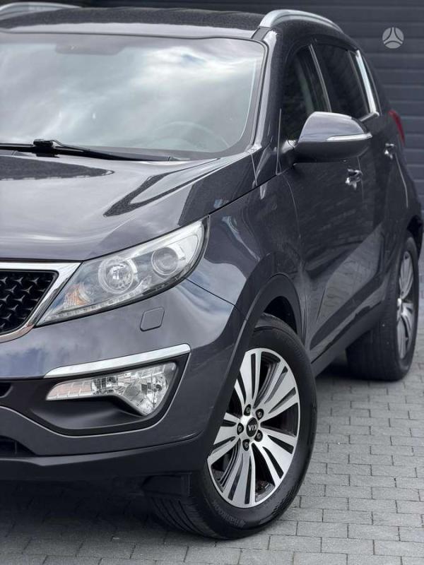 Melns Kia Sportage 2015 Klaipėda, ar dzinēja tilpumu 1.69 L un nobraukumu 208 tūkst. km par 7500 €, foto 5 vietnē AUTOMOTO.COM.LV