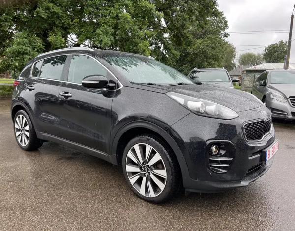 Melns Kia Sportage 2016 Rīga, ar dzinēja tilpumu 1.70 L un nobraukumu 257 tūkst. km par 10750 €, foto 3 vietnē AUTOMOTO.COM.LV