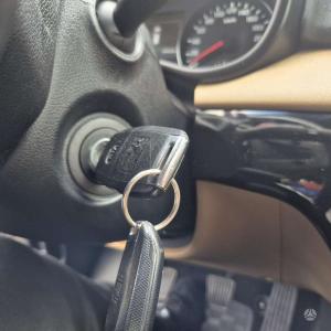 Melns Kia Sportage 2016 Kauņa, ar dzinēja tilpumu 2.00 L un nobraukumu 177 tūkst. km par 12400 €, foto 26 vietnē AUTOMOTO.COM.LV