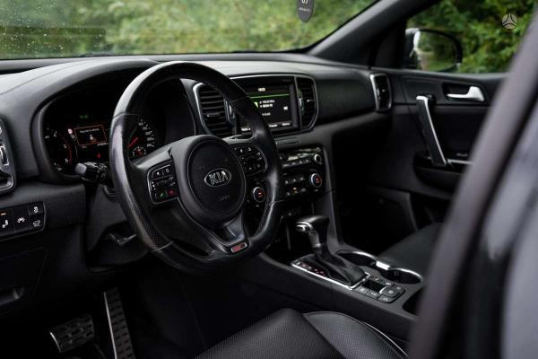 Kia Sportage 2016 Elektrėnai vietnē Melns Kia Sportage 2016 Elektrėnai, ar dzinēja tilpumu 2.00 L un nobraukumu 279 tūkst. km par 12350 €, foto 11 vietnē AUTOMOTO.COM.LV