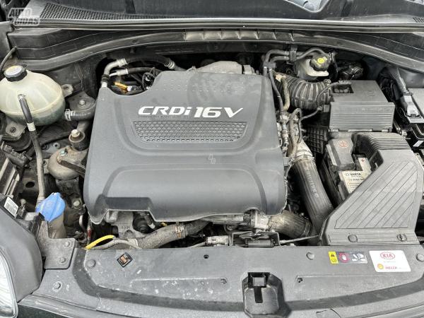 Black Kia Sportage 2016 in Kaunas, with an engine capacity of 2.00 L and mileage of 213 thousand km for 8679 €, photo 10 on AUTOMOTO.COM.LV