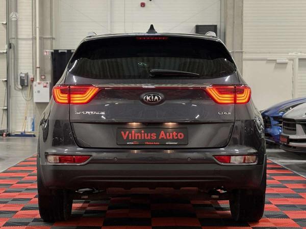 Kia Sportage 2016 Viļņa vietnē Melns Kia Sportage 2016 Viļņa, ar dzinēja tilpumu 2.00 L un nobraukumu 115 tūkst. km par 12999 €, foto 6 vietnē AUTOMOTO.COM.LV