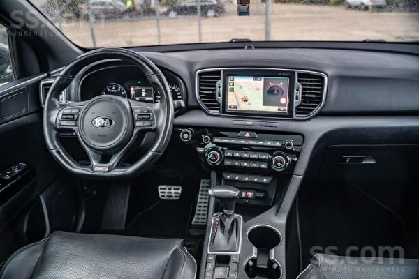 Melns Kia Sportage 2016 Rīga, ar dzinēja tilpumu 1.60 L un nobraukumu 206 tūkst. km par 13990 €, foto 6 vietnē AUTOMOTO.COM.LV
