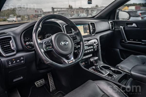 Melns Kia Sportage 2016 Rīga, ar dzinēja tilpumu 1.60 L un nobraukumu 206 tūkst. km par 13990 €, foto 8 vietnē AUTOMOTO.COM.LV