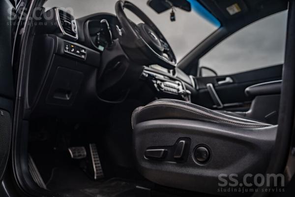 Melns Kia Sportage 2016 Rīga, ar dzinēja tilpumu 1.60 L un nobraukumu 206 tūkst. km par 13990 €, foto 9 vietnē AUTOMOTO.COM.LV