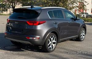 Black Kia Sportage 2017 in Tartu, with an engine capacity of 2.00 L and mileage of 103 thousand km for 15890 €, photo 1 on AUTOMOTO.COM.LV
