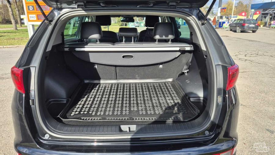 Melns Kia Sportage 2017 Kauņa, ar dzinēja tilpumu 1.70 L un nobraukumu 130 tūkst. km par 13300 €, foto 7 vietnē AUTOMOTO.COM.LV