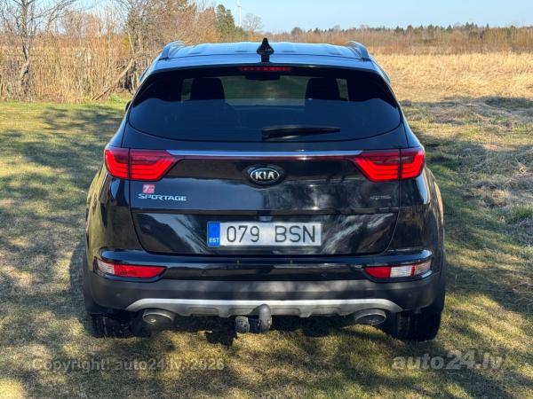 Black Kia Sportage 2017 in Rakvere, with an engine capacity of 1.60 L and mileage of 164 thousand km for 13000 €, photo 6 on AUTOMOTO.COM.LV