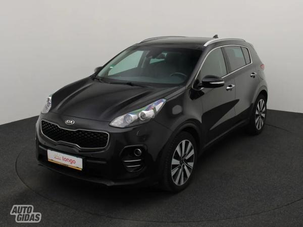 Black Kia Sportage 2017 in Vilnius, with an engine capacity of 1.70 L and mileage of 235 thousand km for 13399 €, photo 1 on AUTOMOTO.COM.LV