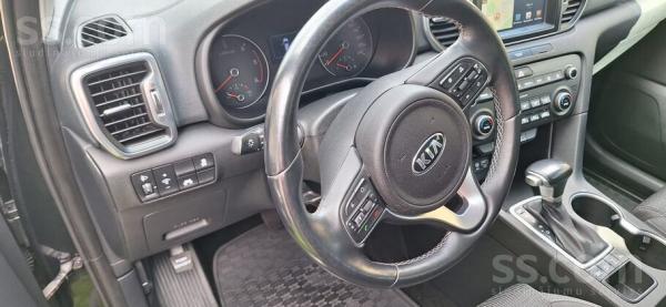 Черный Киа Sportage 2017 в Рига, объемом двигателя 2.00 л и пробегом 224 тыс. км за 8800 €, фото 6 на AUTOMOTO.COM.LV