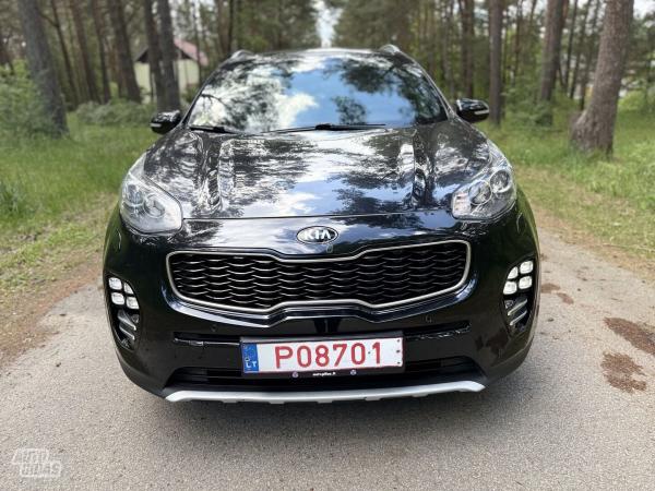 Black Kia Sportage 2017 in Kaunas, with an engine capacity of 1.70 L and mileage of 282 thousand km for 12100 €, photo 2 on AUTOMOTO.COM.LV