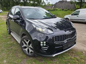 Black Kia Sportage 2017 in Vilnius, with an engine capacity of 1.59 L and mileage of 144 thousand km for 13000 €, photo  on AUTOMOTO.COM.LV