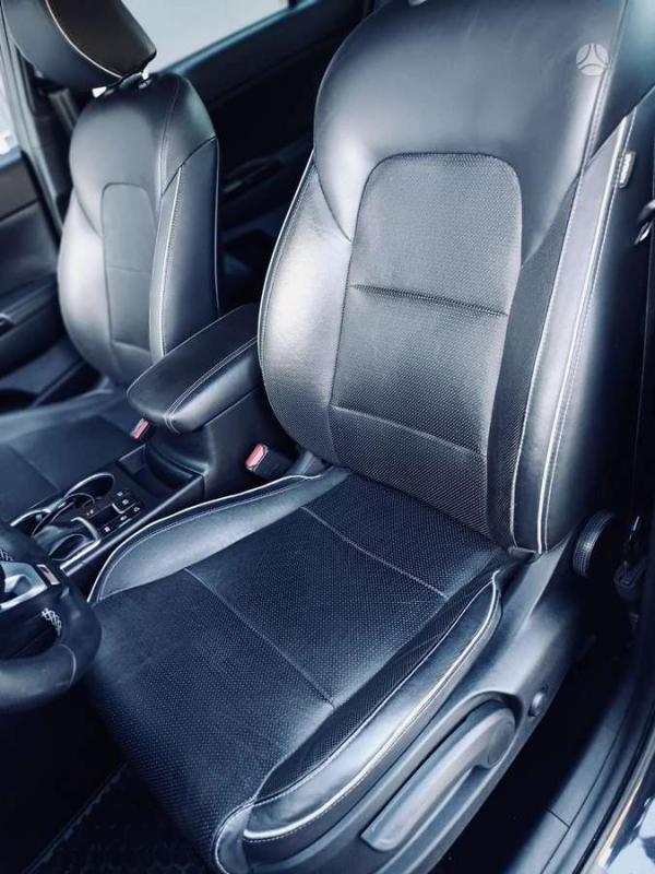 Melns Kia Sportage 2017 Utena, ar dzinēja tilpumu 1.69 L un nobraukumu 194 tūkst. km par 13650 €, foto 2 vietnē AUTOMOTO.COM.LV