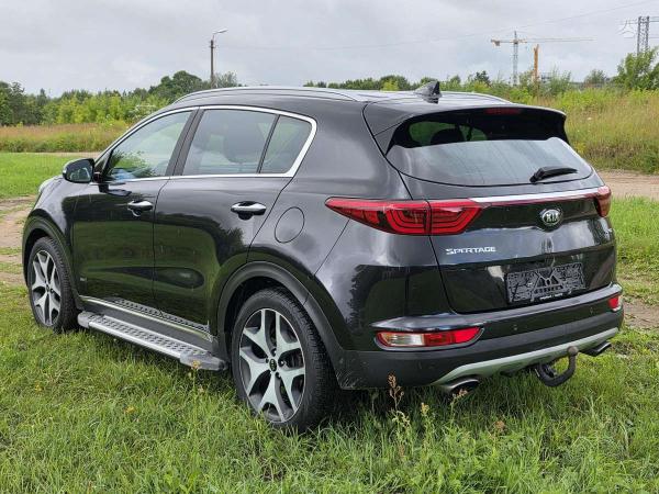 Черный Киа Sportage 2017 в Вильнюс, объемом двигателя 1.59 л и пробегом 142 тыс. км за 13000 €, фото 4 на AUTOMOTO.COM.LV