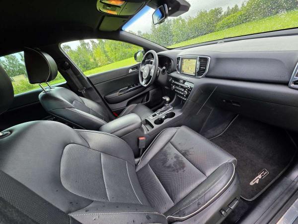 Черный Киа Sportage 2017 в Вильнюс, объемом двигателя 1.59 л и пробегом 142 тыс. км за 13000 €, фото 9 на AUTOMOTO.COM.LV