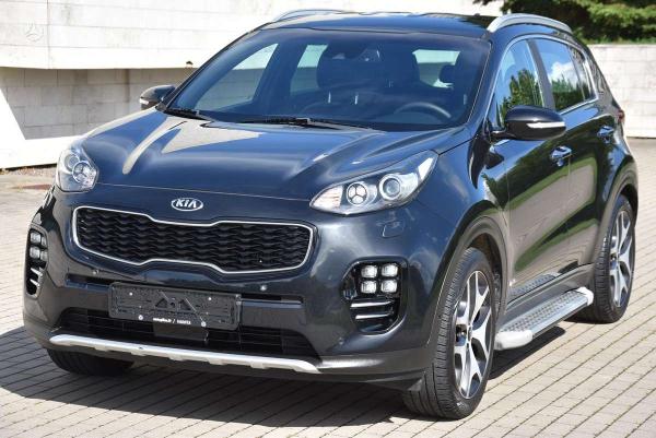 Black Kia Sportage 2017 in Vilnius, with an engine capacity of 1.59 L and mileage of 150 thousand km for 13000 €, photo 7 on AUTOMOTO.COM.LV