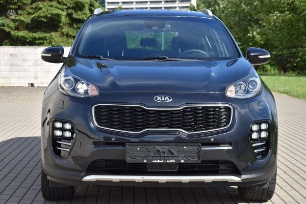 Black Kia Sportage 2017 in Vilnius, with an engine capacity of 1.59 L and mileage of 150 thousand km for 13000 €, photo 10 on AUTOMOTO.COM.LV