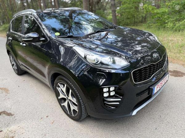 Black Kia Sportage 2017 in Kaunas, with an engine capacity of 1.69 L and mileage of 274 thousand km for 10200 €, photo 2 on AUTOMOTO.COM.LV