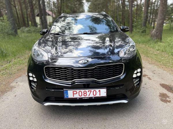 Black Kia Sportage 2017 in Kaunas, with an engine capacity of 1.69 L and mileage of 274 thousand km for 10200 €, photo 3 on AUTOMOTO.COM.LV
