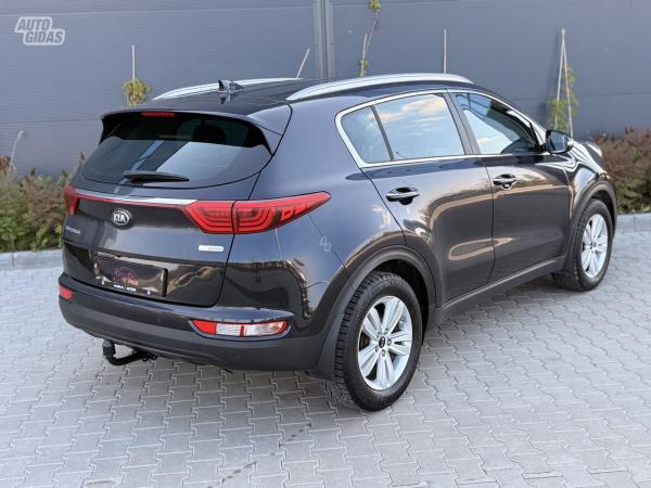 Черный Киа Sportage 2017 в Вильнюс, объемом двигателя 1.70 л и пробегом 213 тыс. км за 10800 €, фото 6 на AUTOMOTO.COM.LV