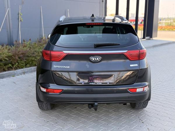 Черный Киа Sportage 2017 в Вильнюс, объемом двигателя 1.70 л и пробегом 213 тыс. км за 10800 €, фото 8 на AUTOMOTO.COM.LV