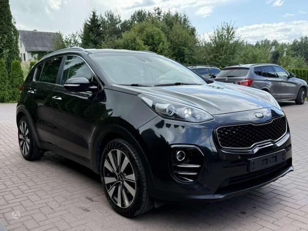 Черный Киа Sportage 2017 в Утена, объемом двигателя 1.69 л и пробегом 167 тыс. км за 10950 €, фото 3 на AUTOMOTO.COM.LV