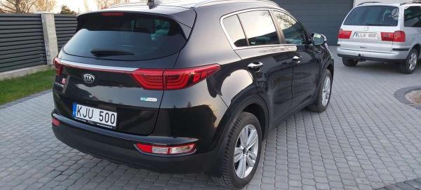 Черный Киа Sportage 2017 в Паланга, объемом двигателя 1.69 л и пробегом 189 тыс. км за 10600 €, фото 2 на AUTOMOTO.COM.LV