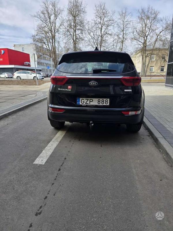 Melns Kia Sportage 2017 Jonava, ar dzinēja tilpumu 1.69 L un nobraukumu 114 tūkst. km par 13500 €, foto 4 vietnē AUTOMOTO.COM.LV