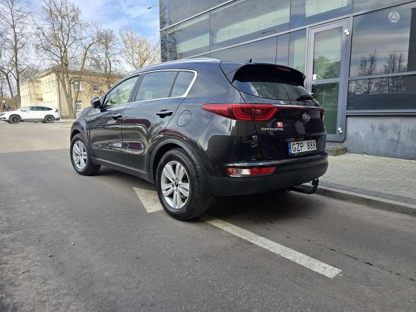 Melns Kia Sportage 2017 Jonava, ar dzinēja tilpumu 1.69 L un nobraukumu 114 tūkst. km par 13500 €, foto 5 vietnē AUTOMOTO.COM.LV